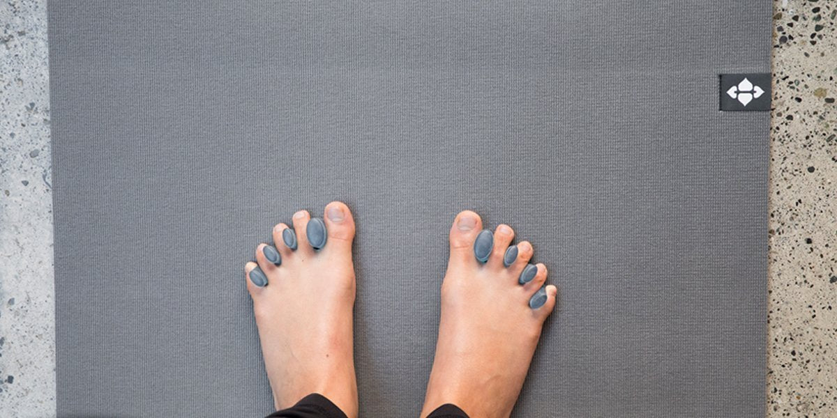 Joy-a-Toes: Bring Your Feet To Life! – b, halfmoon